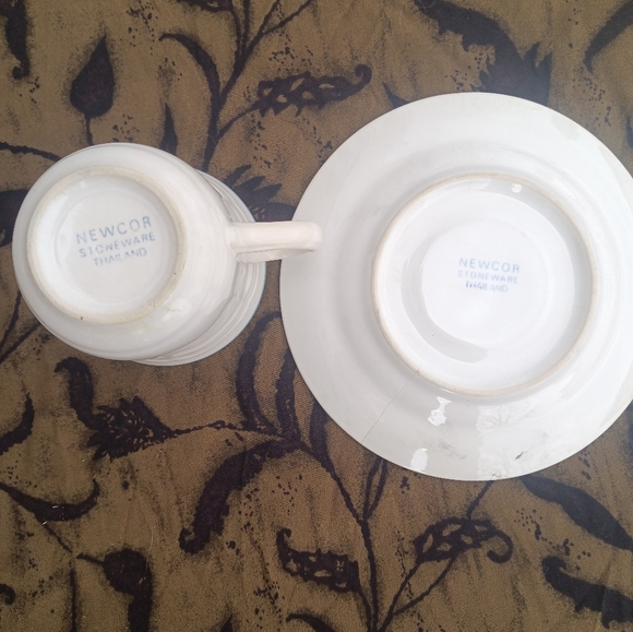 Newcor | Dining | Newcore Vintage Pink And Blue Floral Pattern ...